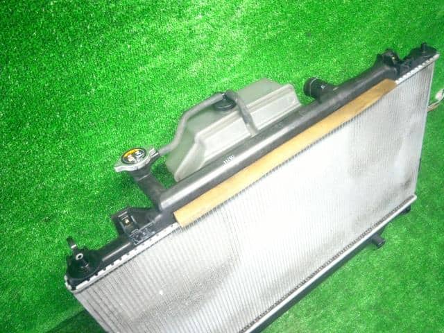 [Used]Radiator MAZDA Axela 2015 DBA-BMEFS PE2015200 - BE FORWARD Auto Parts