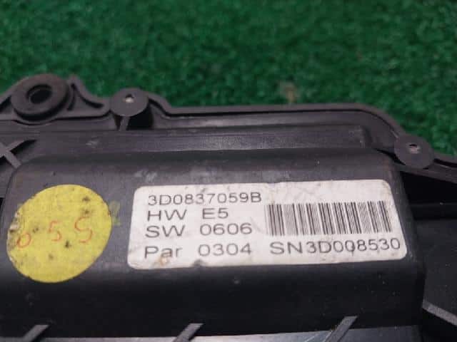 [Used] Motor VOLKSWAGEN Phaeton 2006 3D0837059B - BE FORWARD Auto Parts
