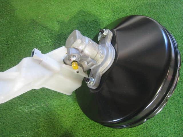 [Used]Brake Master Cylinder SUZUKI Swift 2020 4BA-ZC33S 5110068R01 - BE ...