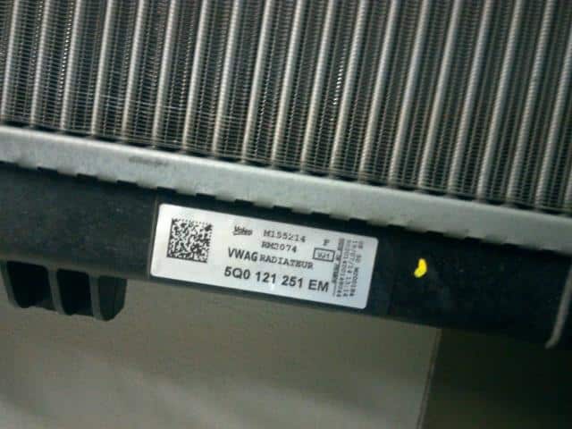 [Used]Radiator VOLKSWAGEN Golf 2014 DBA-AUCJZ 5Q0121251EM - BE FORWARD ...
