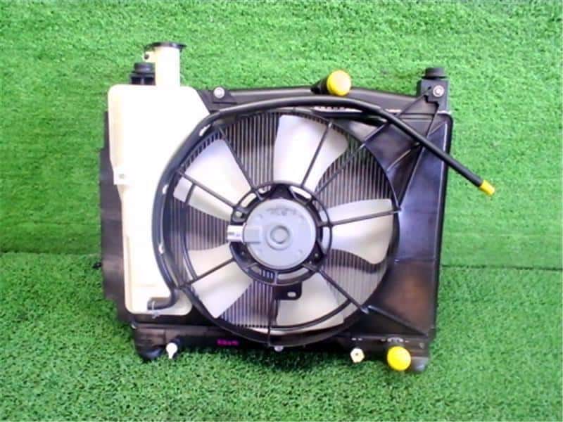 [Used]Radiator TOYOTA Sienta 2011 DBA-NCP81G 1640021220 - BE FORWARD ...