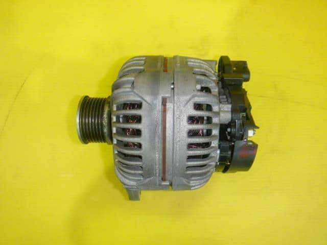 [Used]Alternator Mitsubishi Fuso 2012 SKG-FEA20 MK667723 - BE FORWARD ...