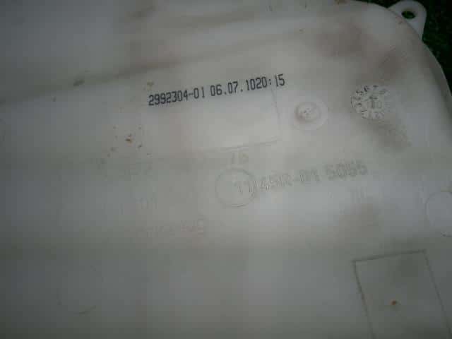 [Used]Windshield Washer Tank BMW X1 2010 ABA-VL18 61667238666 - BE ...