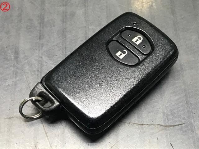 [Used]Keyless Entry Remote Control Key TOYOTA Prius 2009 DAA-ZVW30 - BE ...