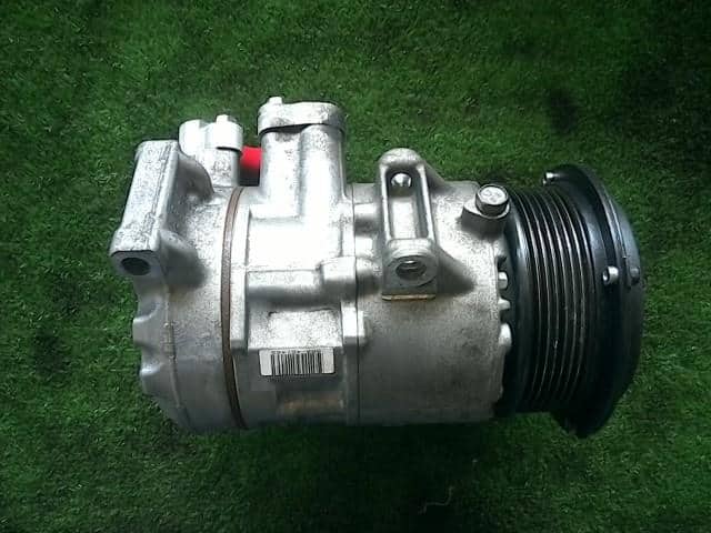 [Used]A/C Compressor TOYOTA Hiace 2019 CBA-TRH214W 883102F030 - BE ...
