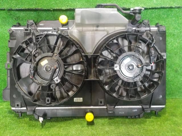 [Used]Radiator MAZDA Axela 2019 DBA-BM5AP PE2015200 - BE FORWARD Auto Parts