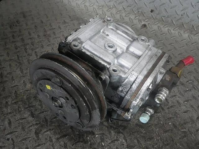 [Used]A/C Compressor ISUZU 2004 PB-NKR81N 5006309532 - BE FORWARD Auto ...