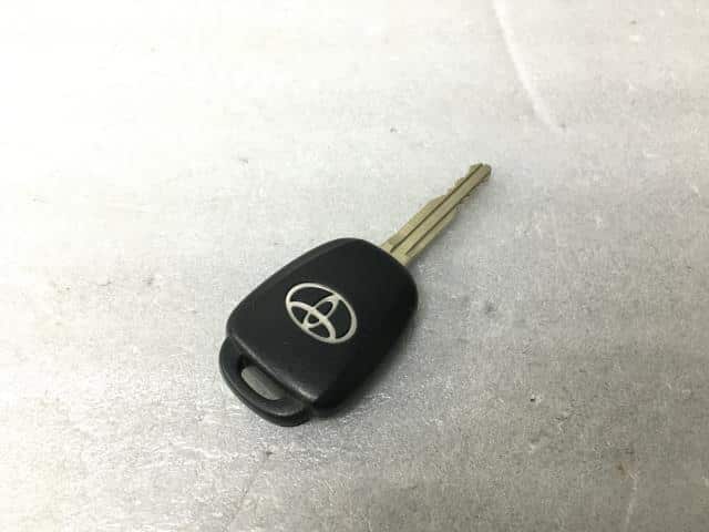 [Used]Keyless Entry Remote Control Key TOYOTA Hiace 2016 TRH200V ...