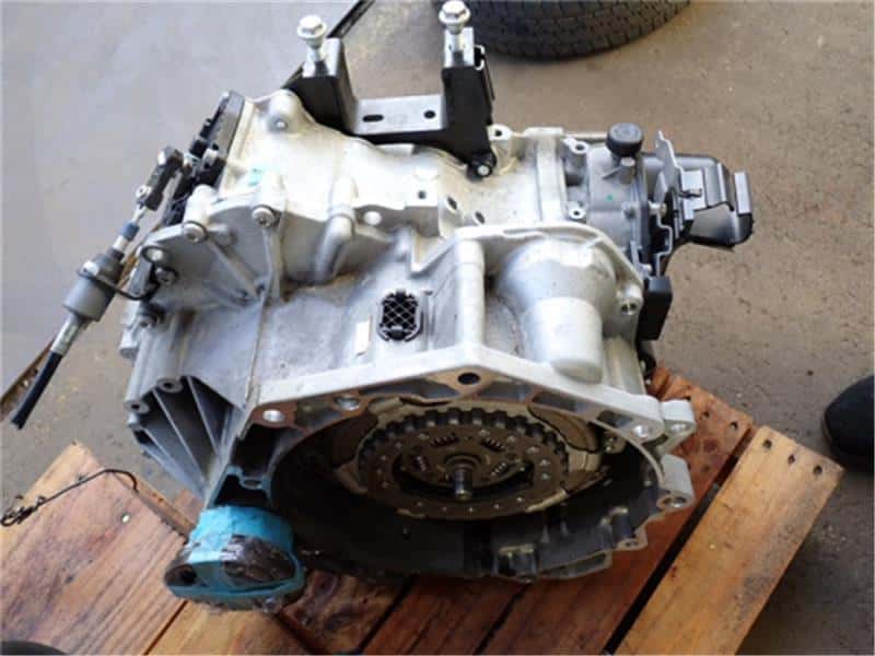 [Used]Transmission VOLKSWAGEN Polo 2015 DBA-6RCJZ - BE FORWARD Auto Parts