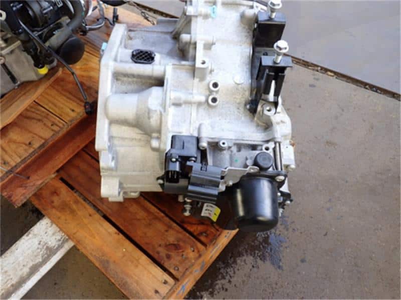 [Used]Transmission VOLKSWAGEN Polo 2015 DBA-6RCJZ - BE FORWARD Auto Parts