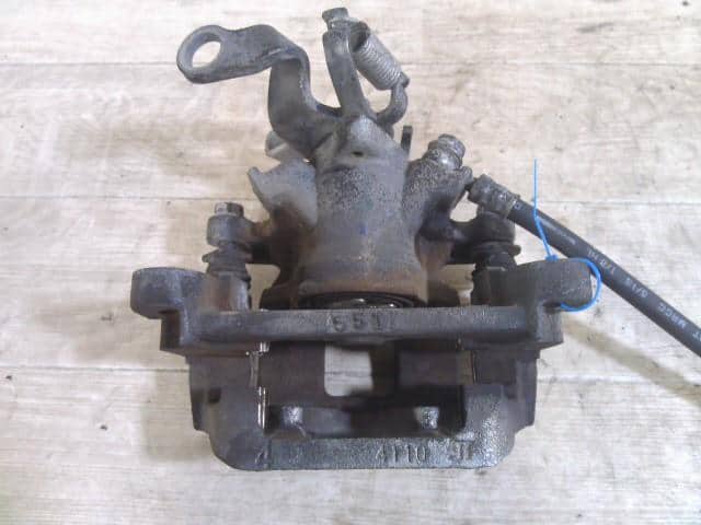 [Used]Rear Right Caliper MITSUBISHI Outlander 2015 DBA-GF8W 4605C044 ...