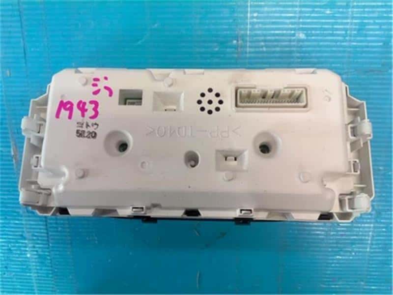 [Used]Speedometer DAIHATSU Mira es 2015 DBA-LA310S - BE FORWARD Auto Parts