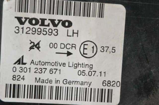 [Used]Left Headlight VOLVO Volvo 50 series 2011 CBA-MB4204S 0 301 237 ...