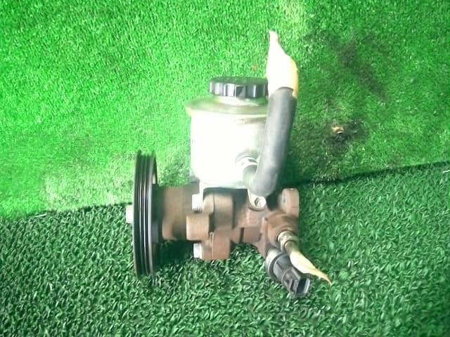 [Used]Power Steering Pump TOYOTA Comfort 2004 ABA-YXS11Y 4432022421 ...