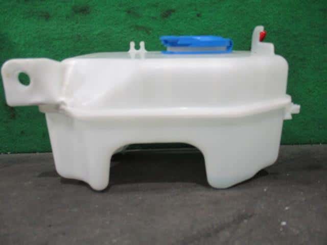 [Used]Windshield Washer Tank HONDA N BOX 2021 6BA-JF3 76841TTAJ01 - BE ...