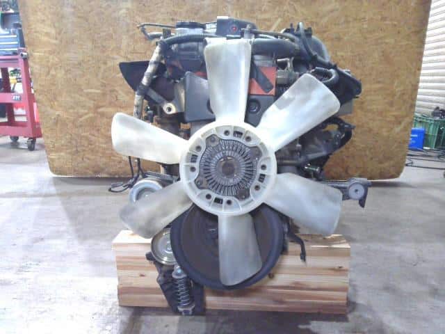 [Used]6HL1 Engine ISUZU Forward 2003 KK-FRR35H4S - BE FORWARD Auto Parts