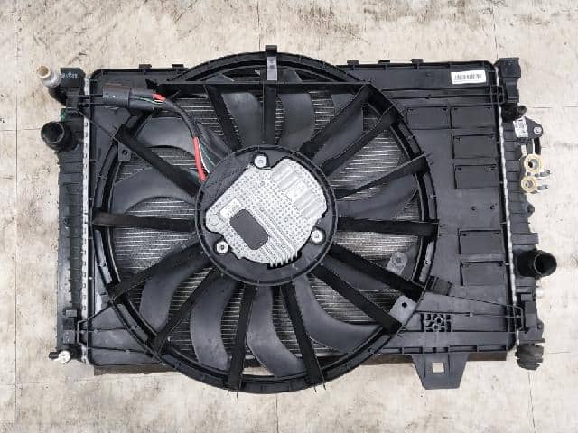 [Used] Radiator LAND ROVER Discovery Sports 2016 31293689 - BE FORWARD ...