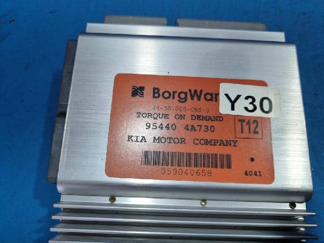 [Used] Engine Control Unit / ECU KIA Sorento 2004 95400-3E110 - BE ...
