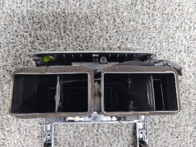 [Used] Multifunction Monitor KIA Sportage 2007 - BE FORWARD Auto Parts