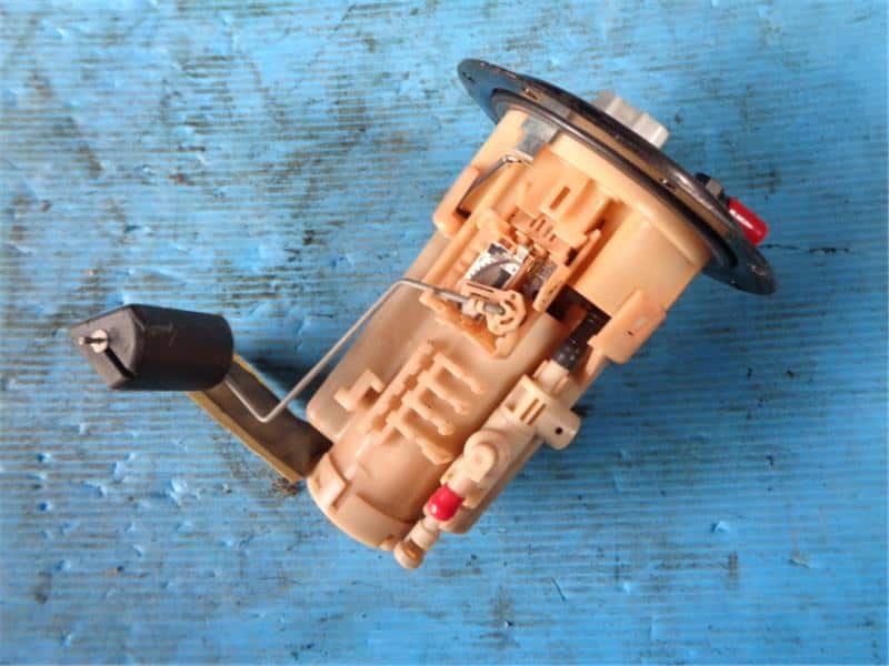 [Used]Fuel Pump TOYOTA Ipsum 2002 TA-ACM26W 2322128030 - BE FORWARD ...