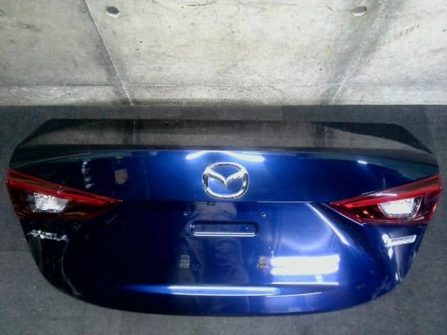 [Used]Trunk Panel MAZDA Axela 2016 DBA-BM5FP B4Y05261XB - BE FORWARD ...