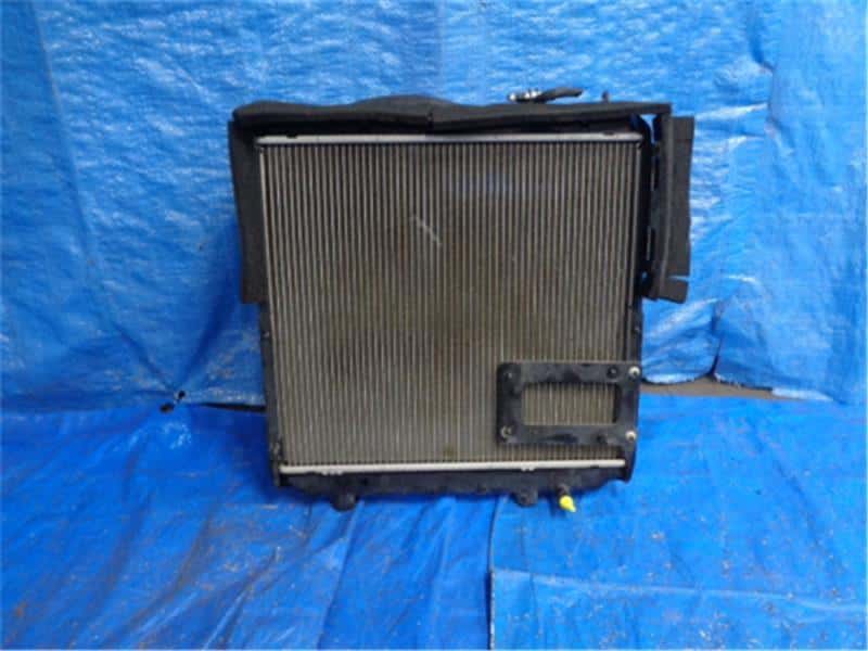 [Used]Radiator TOYOTA Dyna 2021 QDF-KDY231 1640030250 - BE FORWARD Auto ...
