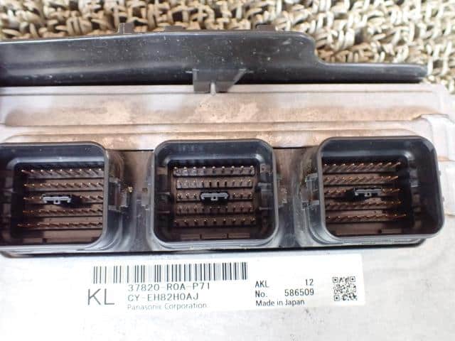 [Used]Engine Control Unit HONDA Step Wagon 2013 DBA-RK5 37820R0AP35 ...