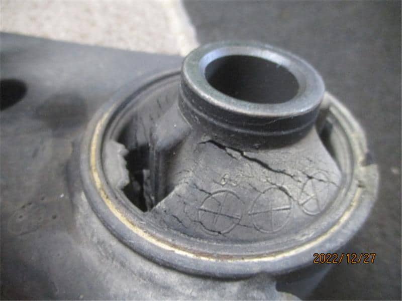 [Used]Front Left Lower Control Arm SUBARU Forester 2008 DBA-SH5 ...