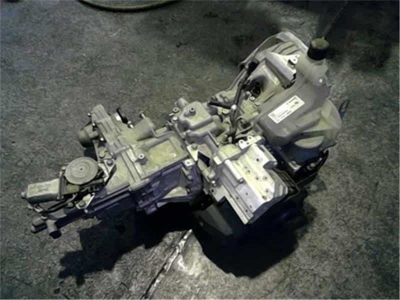 [Used]Transmission SUZUKI Every 2015 HBD-DA17V - BE FORWARD Auto Parts