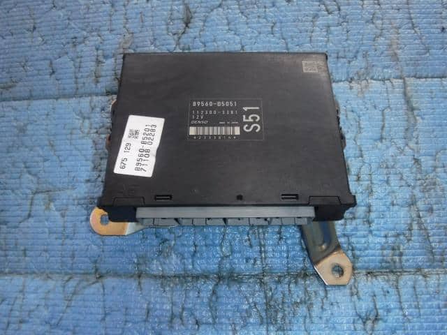 [Used]Engine Control Unit DAIHATSU Hijet 2007 LE-S330V 89560B5051 - BE ...