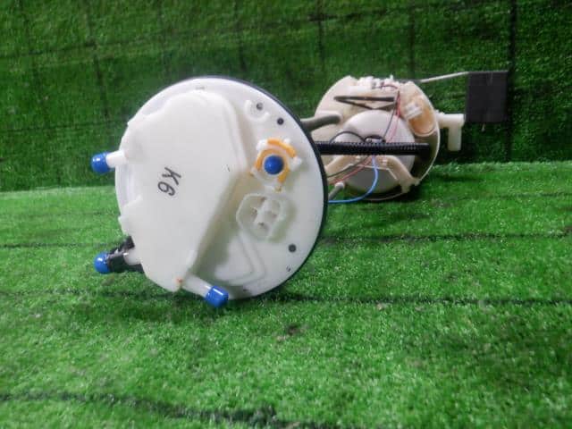 [Used]Fuel Pump TOYOTA Corolla Axio 2018 DBA-NZE164 2322021221 - BE ...