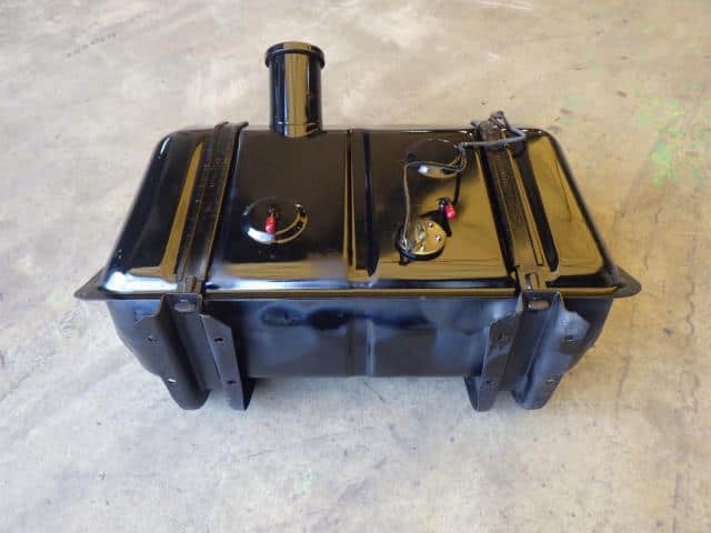 [Used]Fuel Tank NISSAN UD CONDOR 1995 U-MK210HN 1720130Z11 - BE FORWARD ...