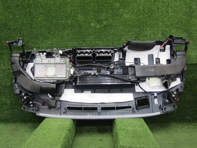 [Used]Instrument Panel TOYOTA Prius 2009 DAA-ZVW30 5530047070C0 - BE ...