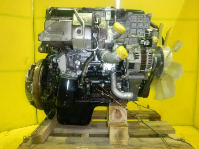 [Used]4M42-5A3F Engine Mitsubishi Fuso 2009 BKG-FE70BS - BE FORWARD ...