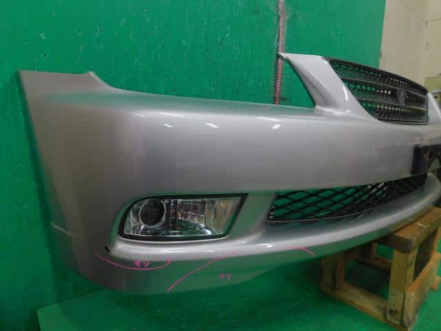 [Used]Front Bumper TOYOTA Altezza Gita 2002 TA-GXE10W 5211953090B0 - BE ...