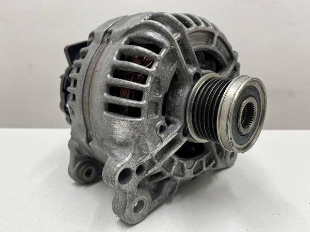 [Used]Alternator VOLKSWAGEN Polo 2012 DBA-6RCBZ 03C903025F - BE FORWARD ...
