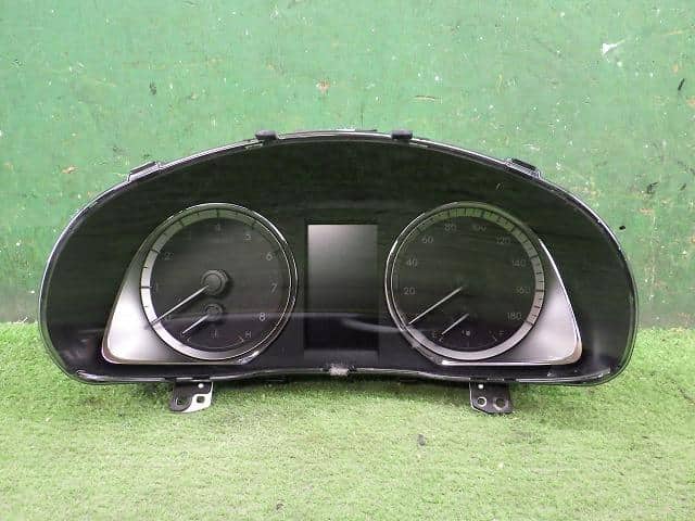 [Used]Speedometer TOYOTA Harrier 2018 DBA-ZSU60W 8380048X40 - BE ...