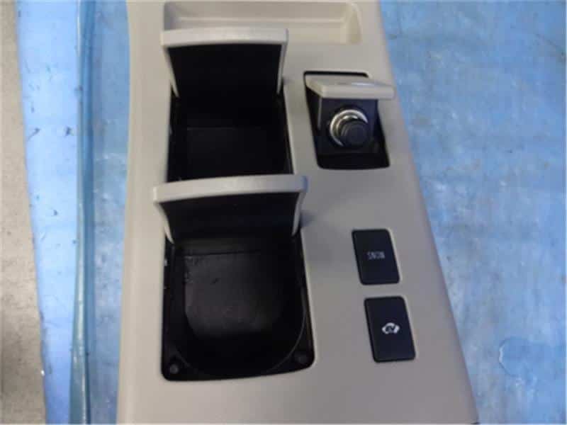 [Used]Console Box TOYOTA Estima 2008 DAA-AHR20W - BE FORWARD Auto Parts