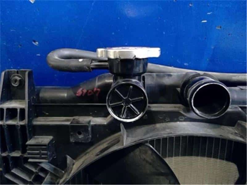 [Used]Radiator NISSAN Tiida 2012 DBA-C11 - BE FORWARD Auto Parts