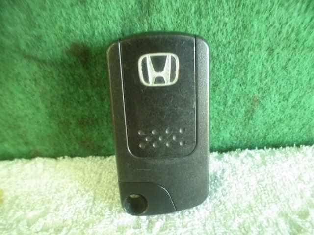 [Used]Keyless Entry Remote Control Key HONDA Fit 2010 DBA-GE6 - BE ...