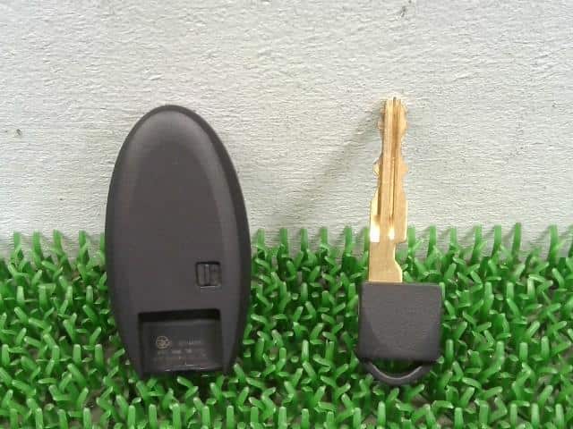[Used]Keyless Entry Remote Control Key NISSAN Note 2017 DAA-HE12 ...