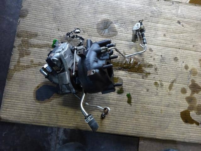 [Used]Turbocharger NISSAN Nv350 caravan 2016 LDF-VW2E26 144113XN3A - BE ...