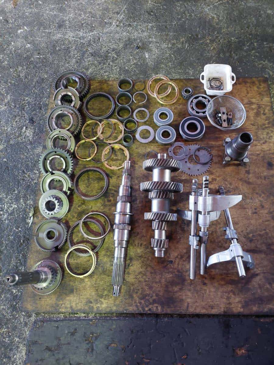 [Used]Transmission Mitsubishi Fuso Canter M035S5 - BE FORWARD Auto Parts
