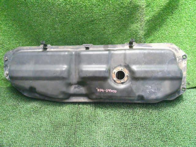 [Used]Fuel Tank SUBARU Sambar 1998 V-KS4 42120TA040 - BE FORWARD Auto Parts