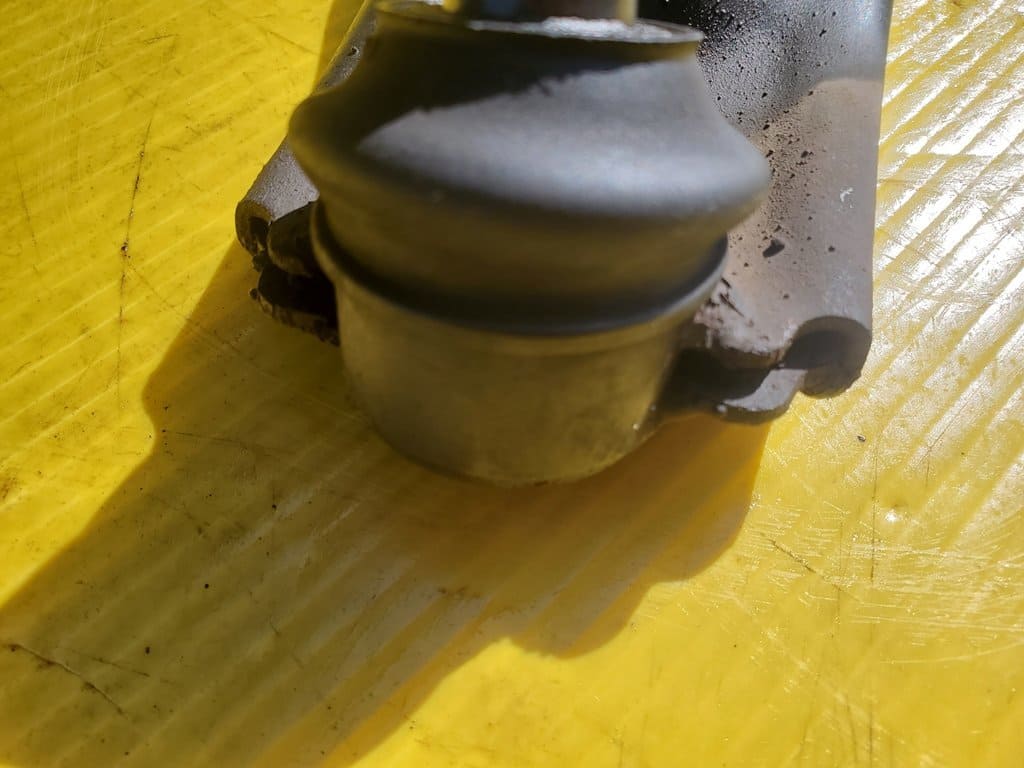 [Used]Lower arm Front Left 48069-B1010 PASSO KGC10 - BE FORWARD Auto Parts