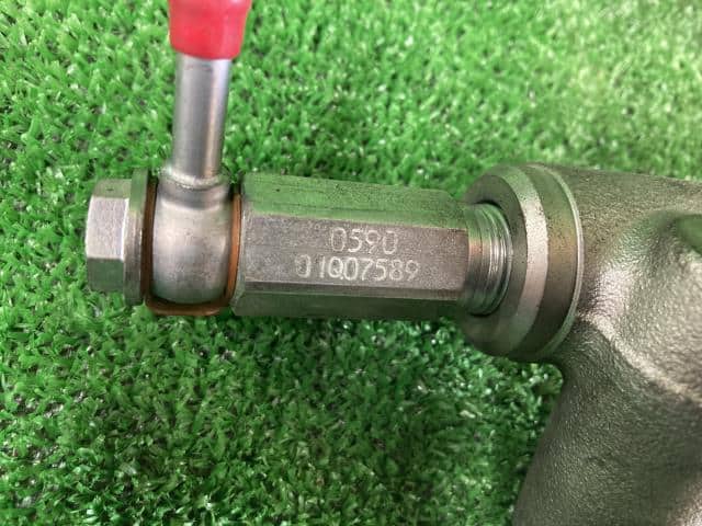 [Used]Common Rail NISSAN Nv350 caravan 2013 LDF-VW2E26 175205X00A - BE ...