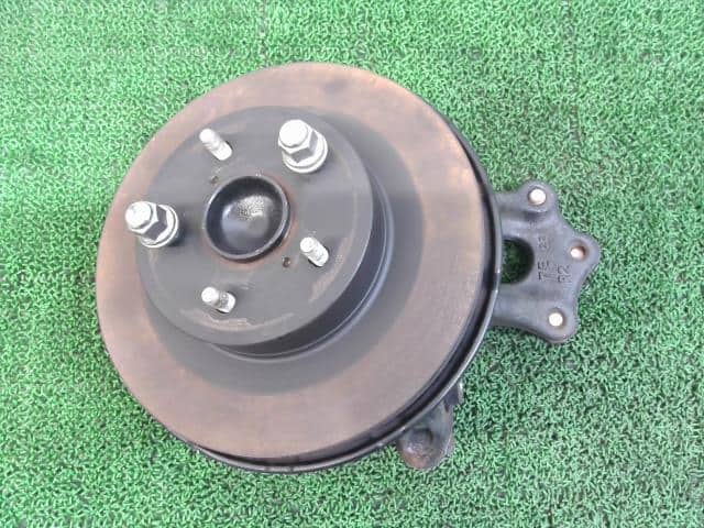 [Used]Rear Wheel Hub TOYOTA Alphard 2018 DBA-AGH30W 4245028030 - BE ...