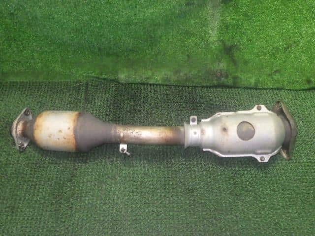 [Used]Front Exhaust Pipe NISSAN Note 2006 DBA-E11 20010EW00B - BE ...