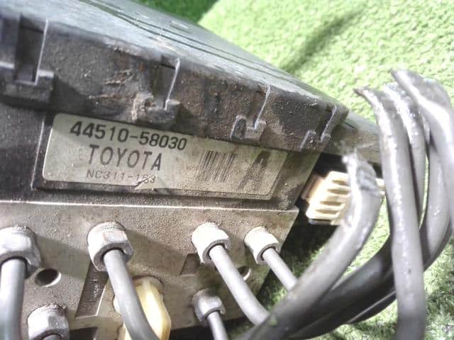 [Used]ABS Actuator TOYOTA Alphard 2004 CAA-ATH10W 4405058040 - BE ...