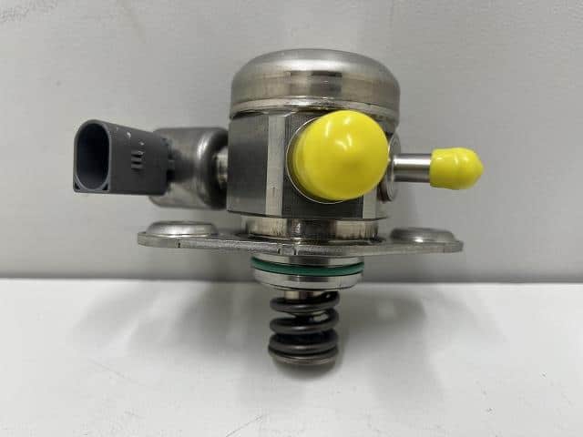 [Used]Fuel Pump MERCEDES-BENZ Benz c class 2015 RBA-205042C A2740700501 ...